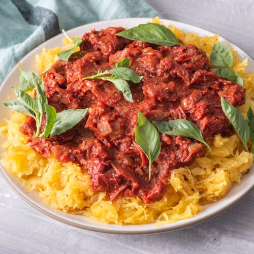 Spaghetti Squash Marinara - Weelicious