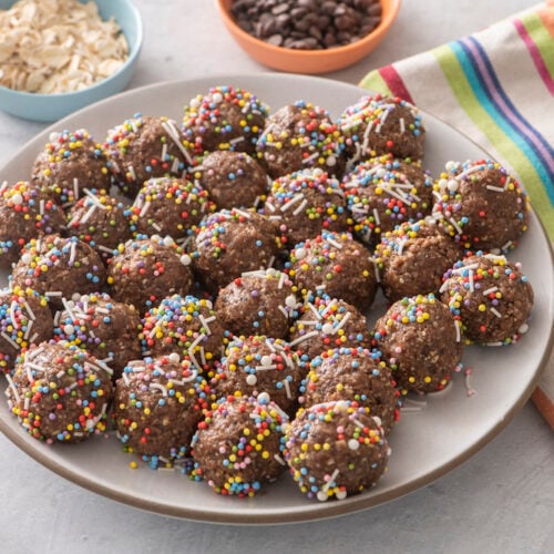 20 Easy Recipes to Make with Your Kids - Weelicious