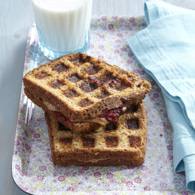 The World's Greatest Peanut Butter and Jelly Sandwich - Weelicious