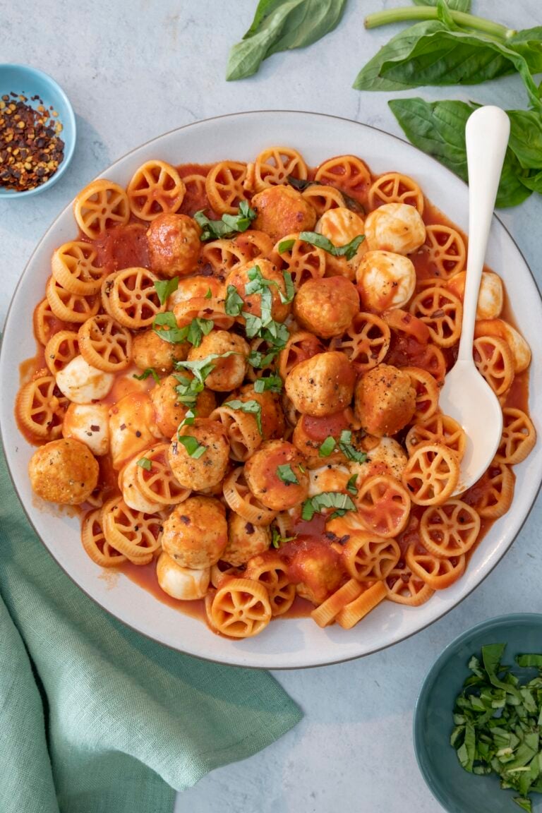 Chicken Meatballs with Wheel Pasta - Weelicious